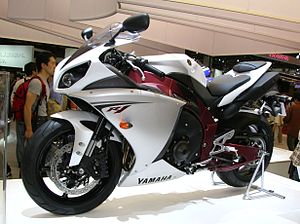 Bikes funia: yamaha r1