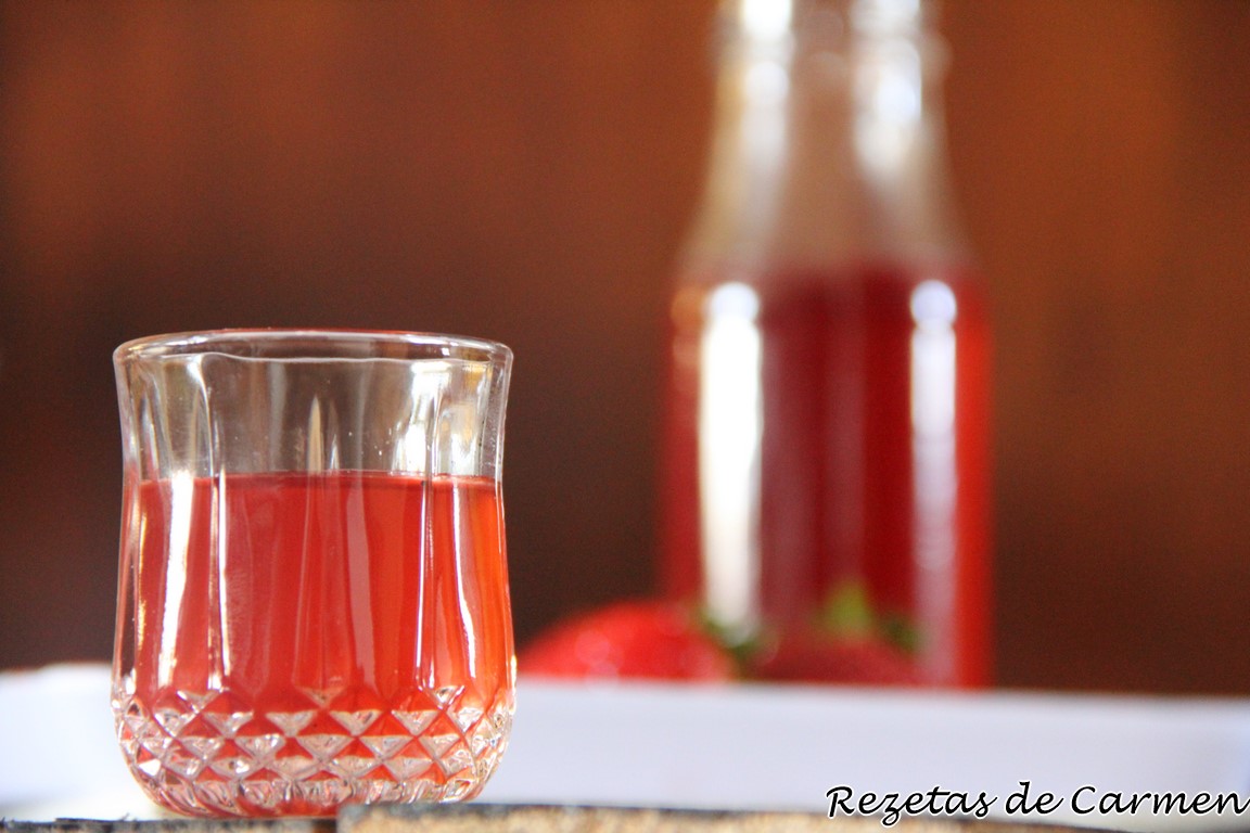 Licor de fresas