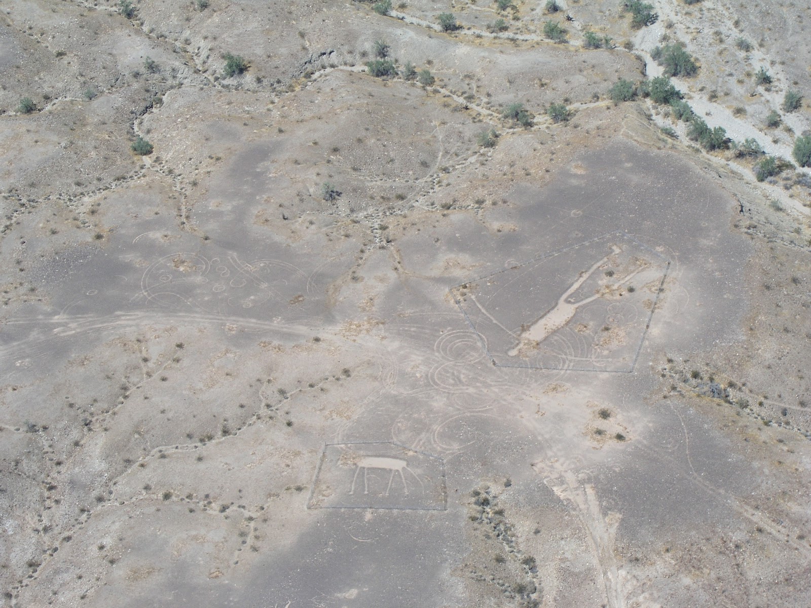 Finding Arizona: Geoglyphs - Mysteries on the Desert Floor