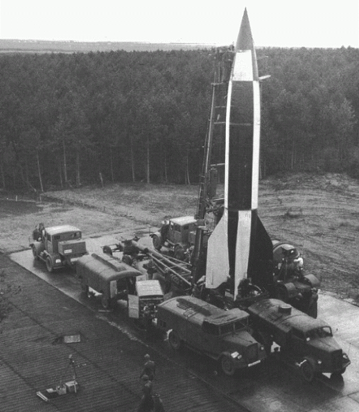 HISTORY IN IMAGES: Pictures Of War, History , WW2: Hitler's Vengeance ...