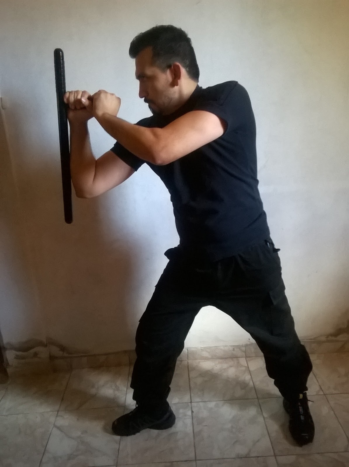 AIKIDO POLICIAL: TONFA POLICIAL - APLICACIÓN TÉCNICA