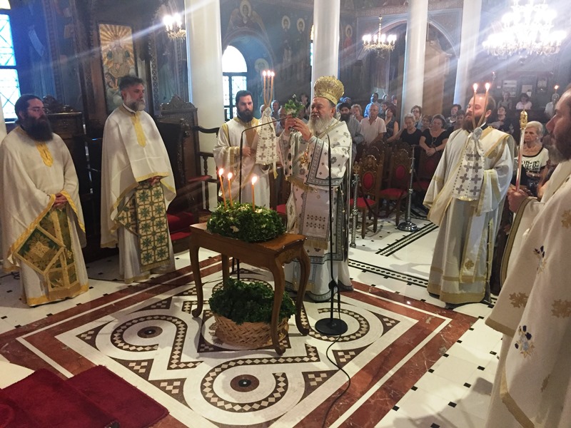 Άγιοι και Εκκλησία: Η ΕΟΡΤΗ ΤΗΣ ΥΨΩΣΕΩΣ ΤΟΥ ΤΙΜΙΟΥ ΣΤΑΥΡΟΥ ΣΤΗ ΧΑΛΚΙΔΑ.