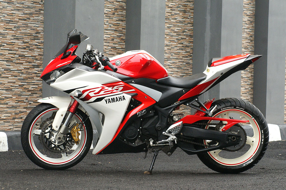 Modifikasi r25 terbaru movistar ala r6 r1 motogp dan moge ban lebar ...