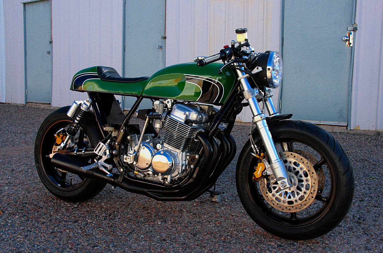Rusty Bolt Garage CB750 - RocketGarage - Cafe Racer Magazine