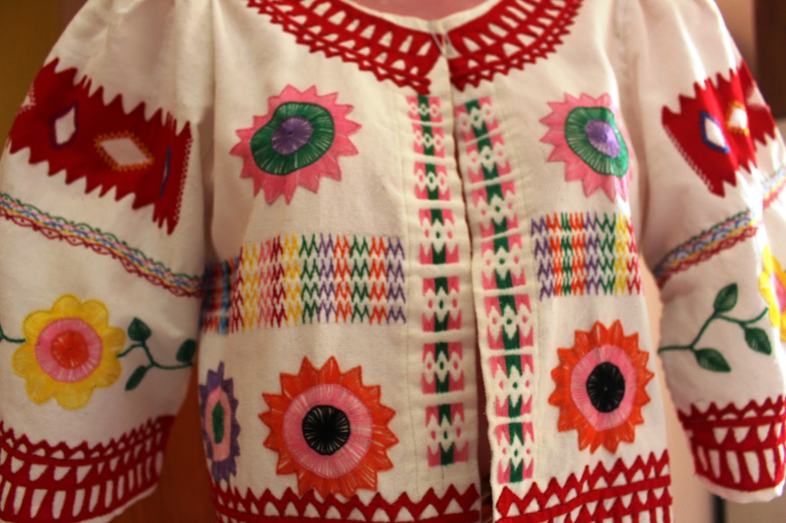 Life & Style: TUBUK: Heritage Needlecraft of Iloilo