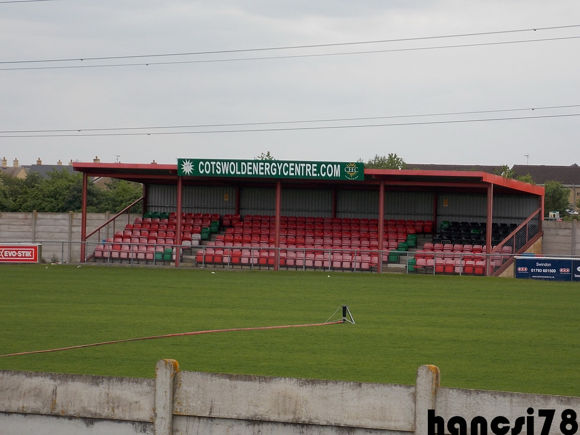 Hancsi78 - Groundhopper & Collector: Corinium Stadion - Cirencester