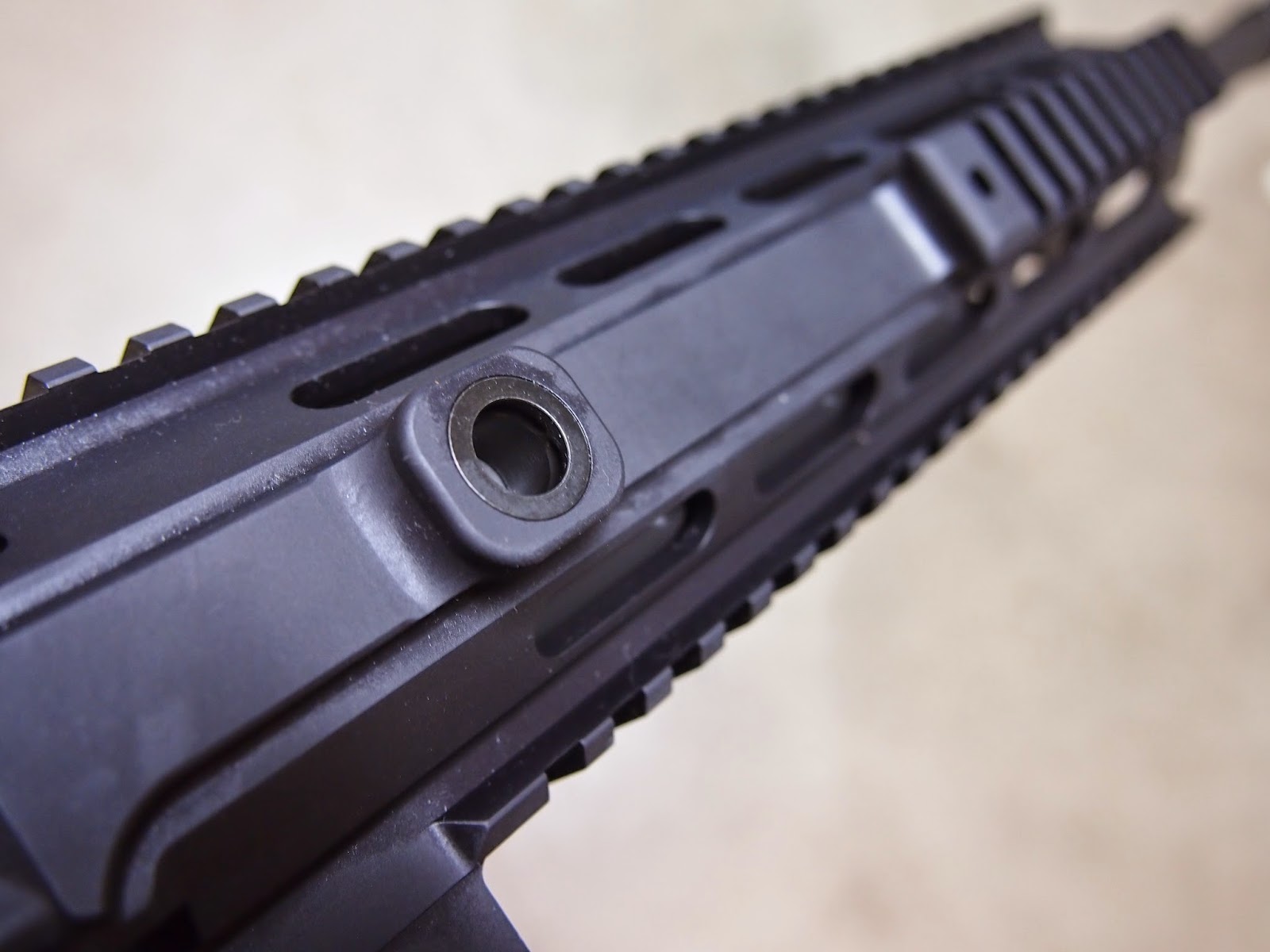 Mister Donut's Firearms Blog: Colt Canada IUR