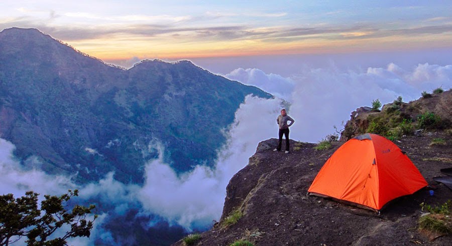 Climb Mt Rinjani Package 3 Days from Sembalun