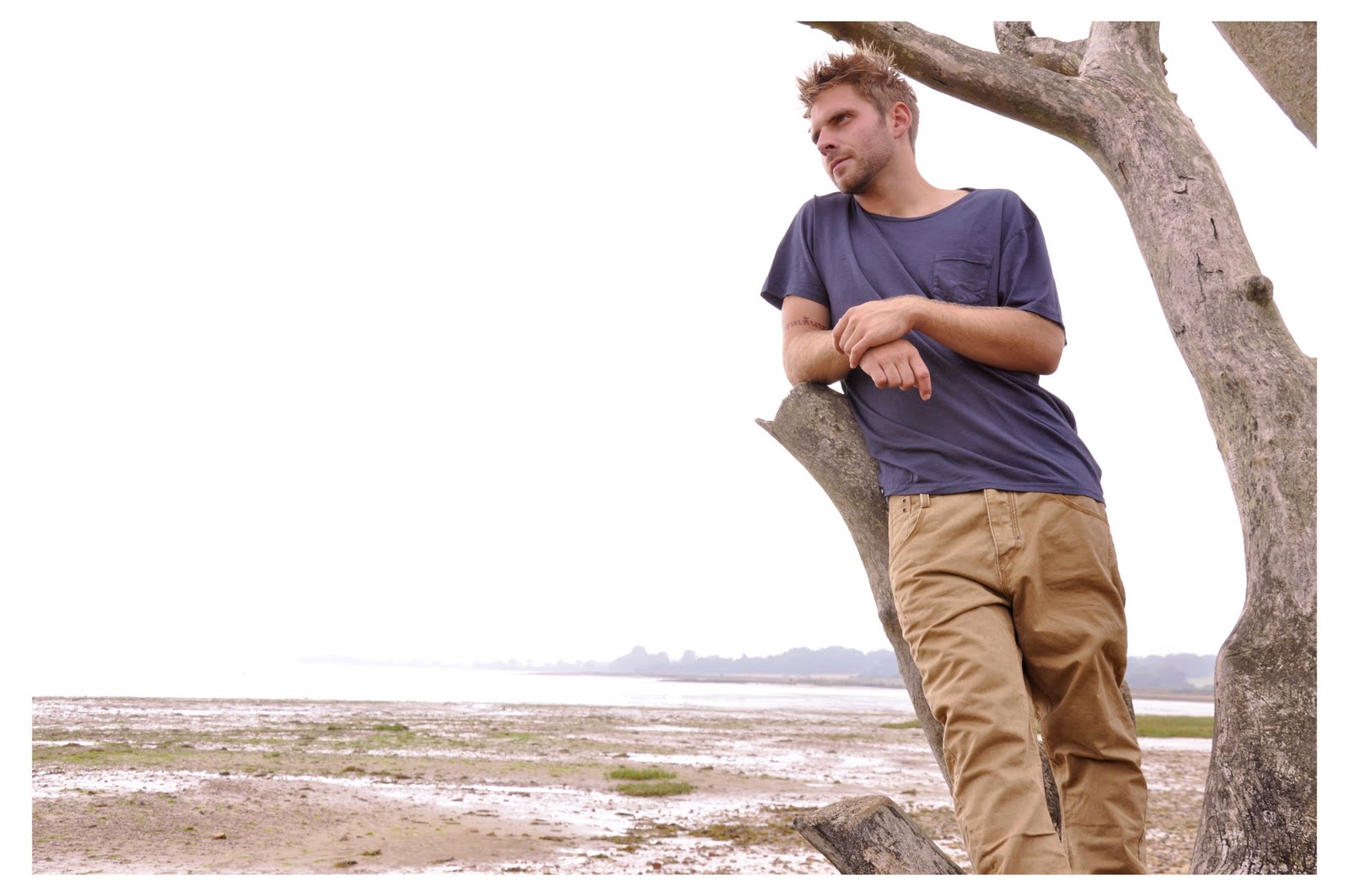 Sam Barker Photography: August 2011