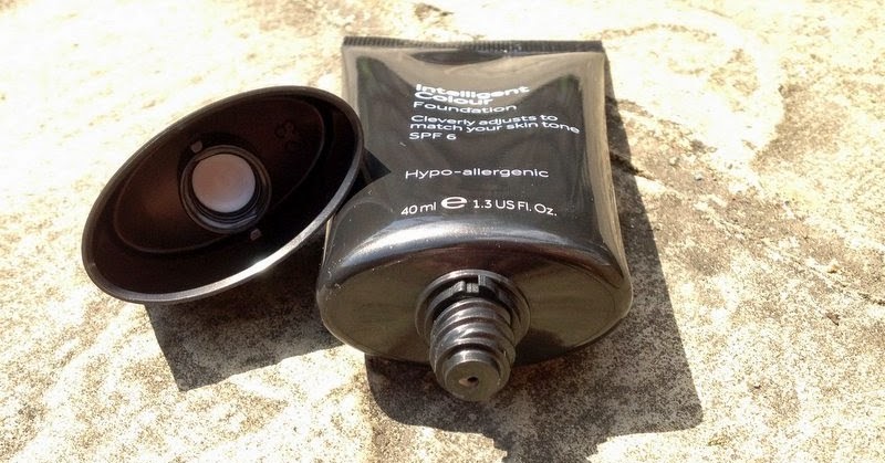 No7 Intelligent Colour Foundation | Pretty and Polished