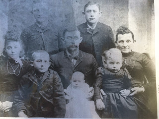 Phyllis, A Stephenson Girl: How the Stephensons Came to Live in Kansas