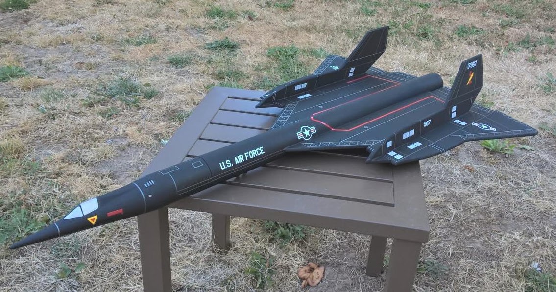 Model Rocket Building: How Many R/C Rocket Gliders Can You Make From ...