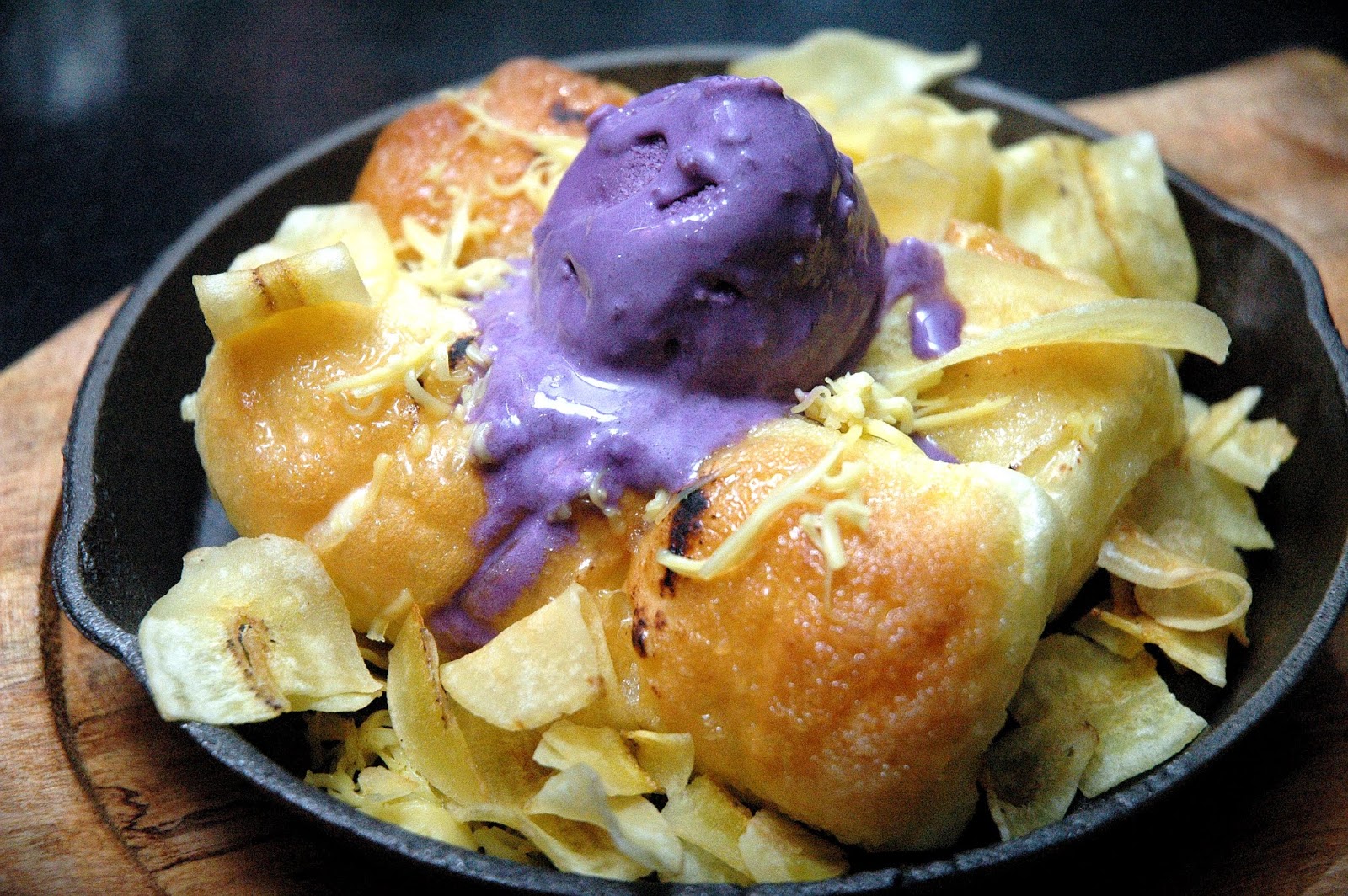 DUDE FOR FOOD: A Cook's Tour With No Reservations To Parts Unknown ...