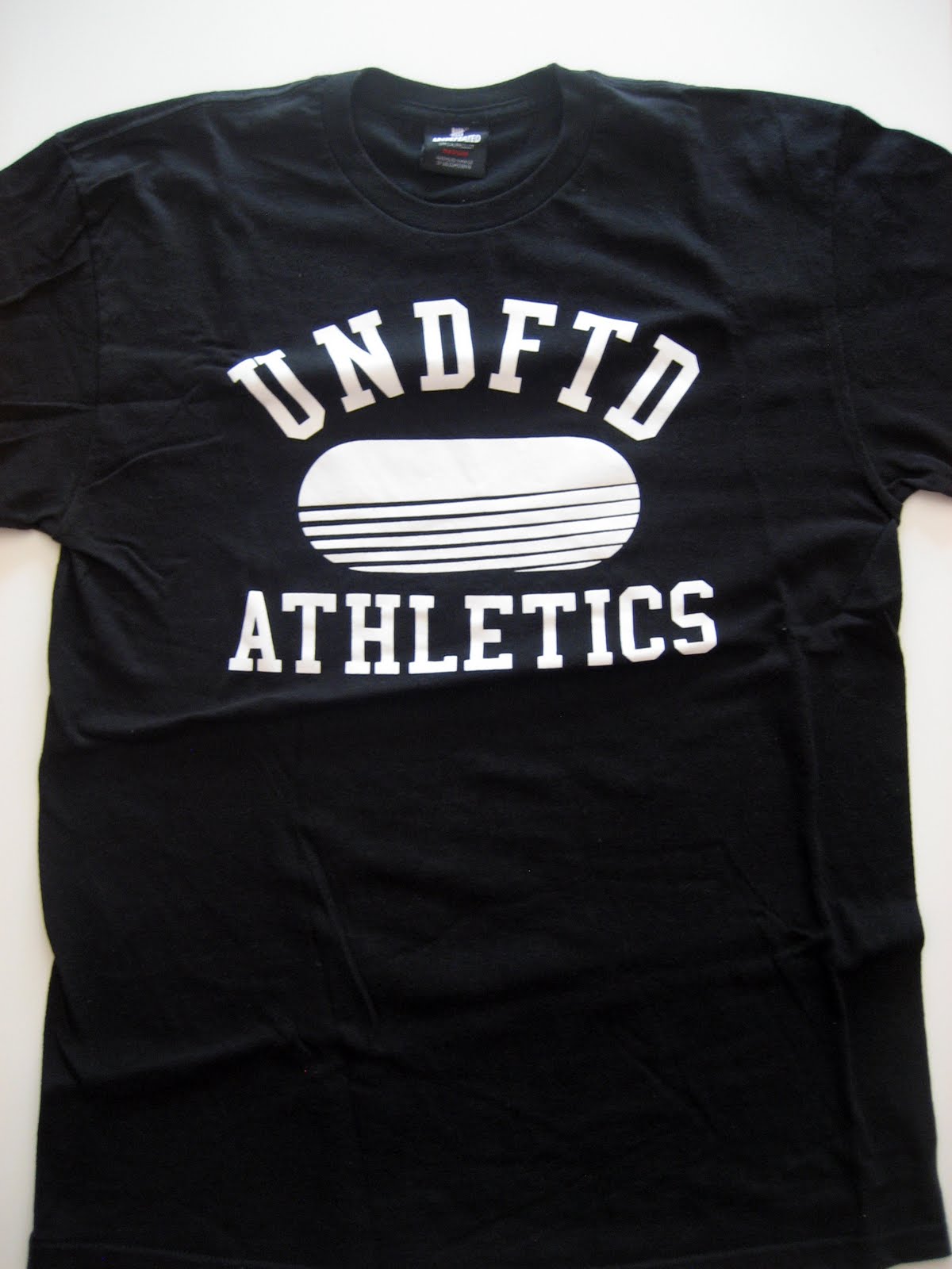 SICKBARBER: NDS Undefeated T-shirt in Black