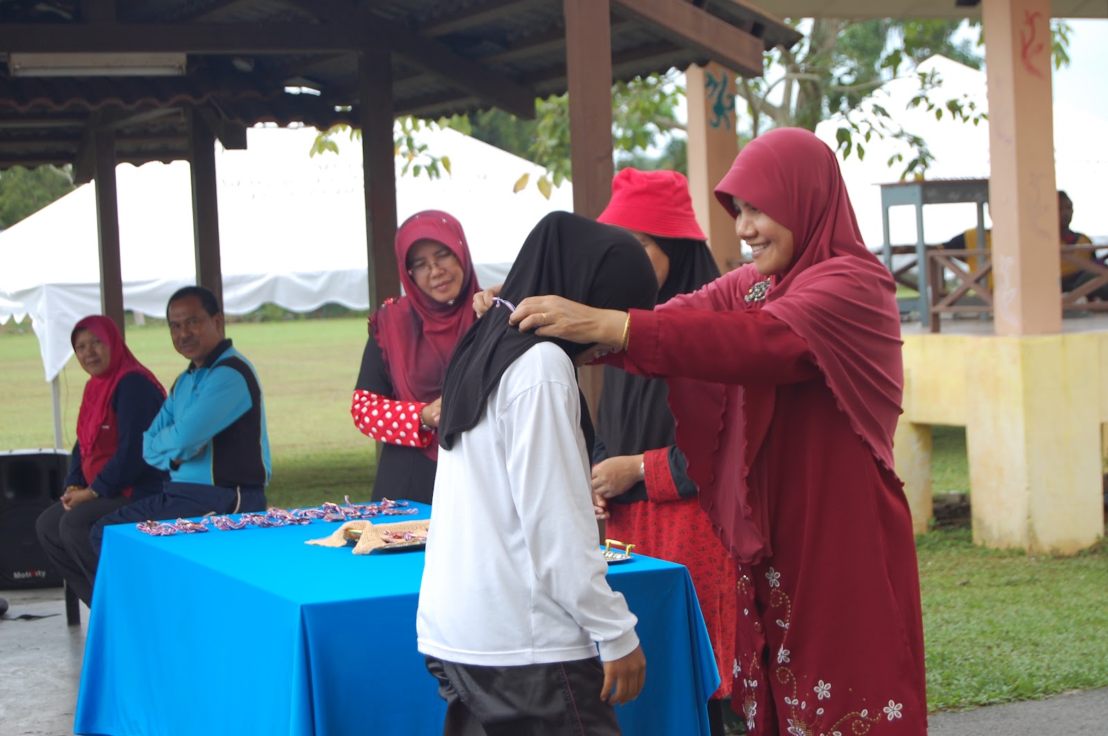 SMK PMTG. TOK LABU,PENAGA: MERENTAS DESA 2012