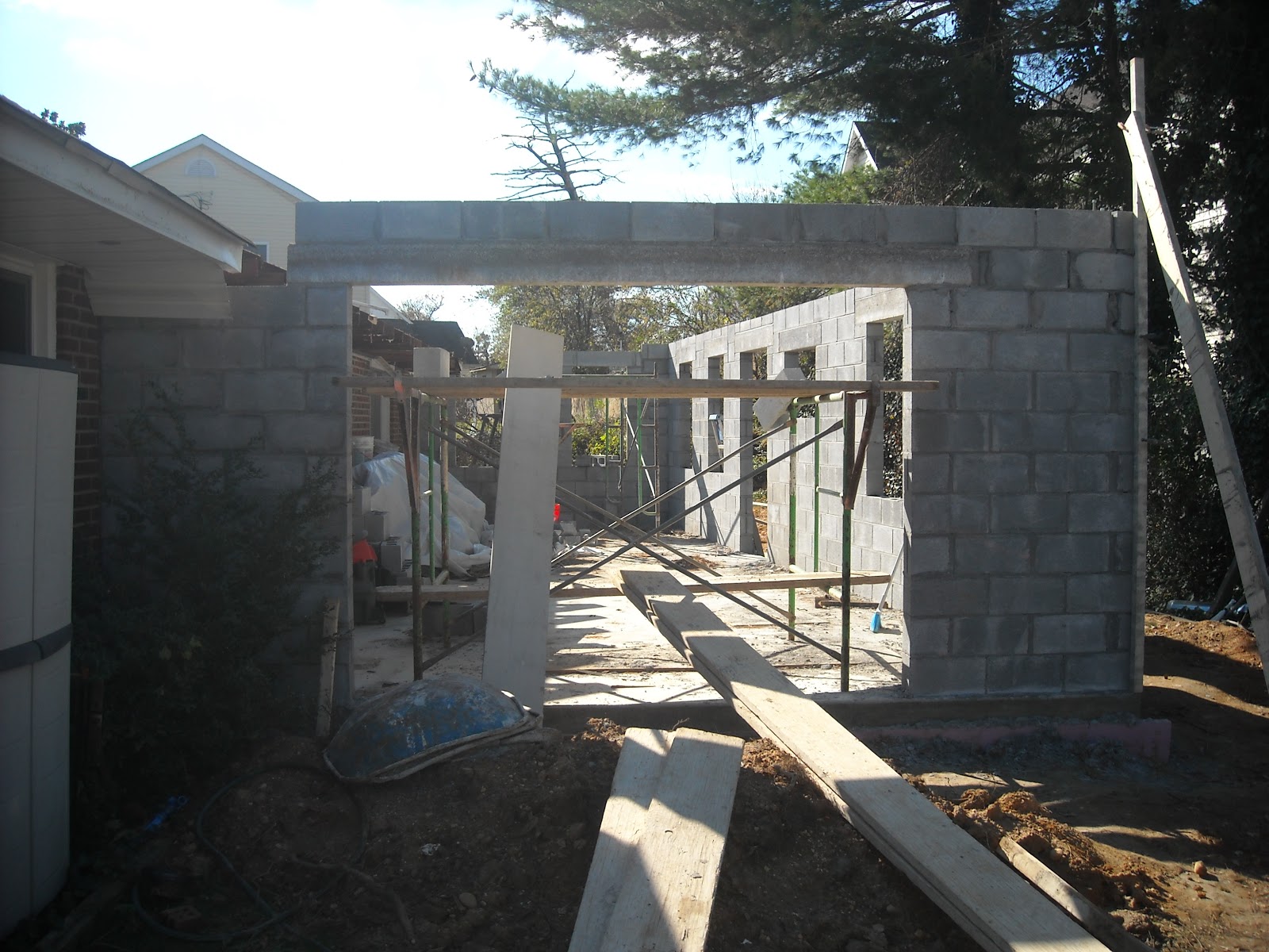 Our House Addition: Walls Go Up for the Addition