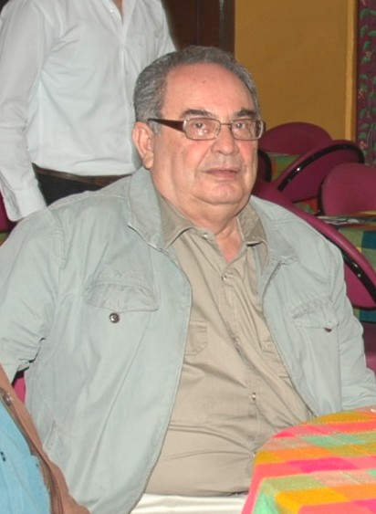 Temas y sucesos // Diálogos : DIALOGOS DE POLITICA