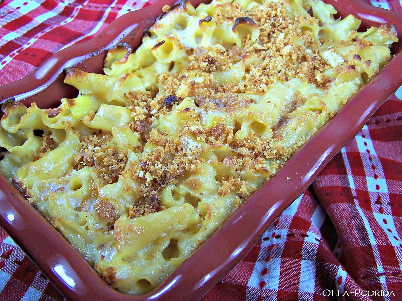 Olla-Podrida: Baked Campanelli with Leeks