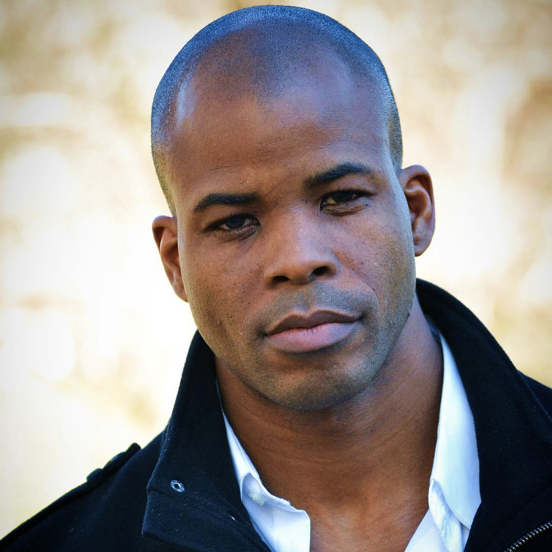 NGOLI ONYEKA OKAFOR: MODEL, ACTOR, BOXER, COMPUTER SCIENTISTS...WHAT ELSE? - Victoria Oyedepo's Blog