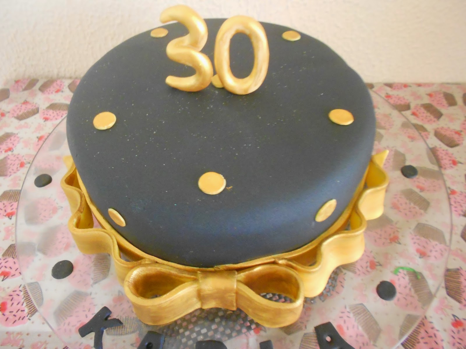 Recriando Festas: Bolo 30 Anos