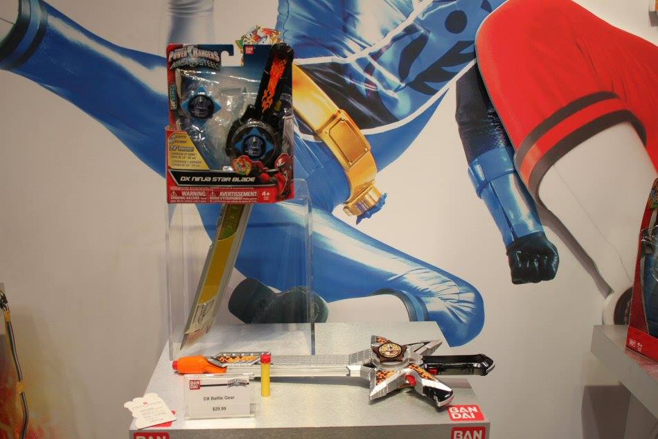 Power Rangers Ninja Steel - New Megazords & Gold Ranger Toys Spotted At ...