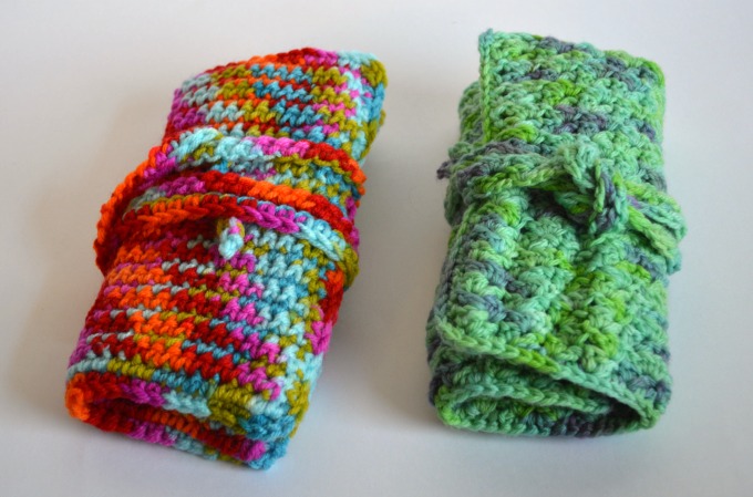 Crochet Dynamite: Clover Amour Hook Case