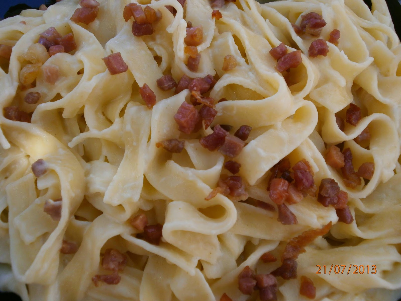 Luzmary y sus recetas caseras: PASTA CON LECHE