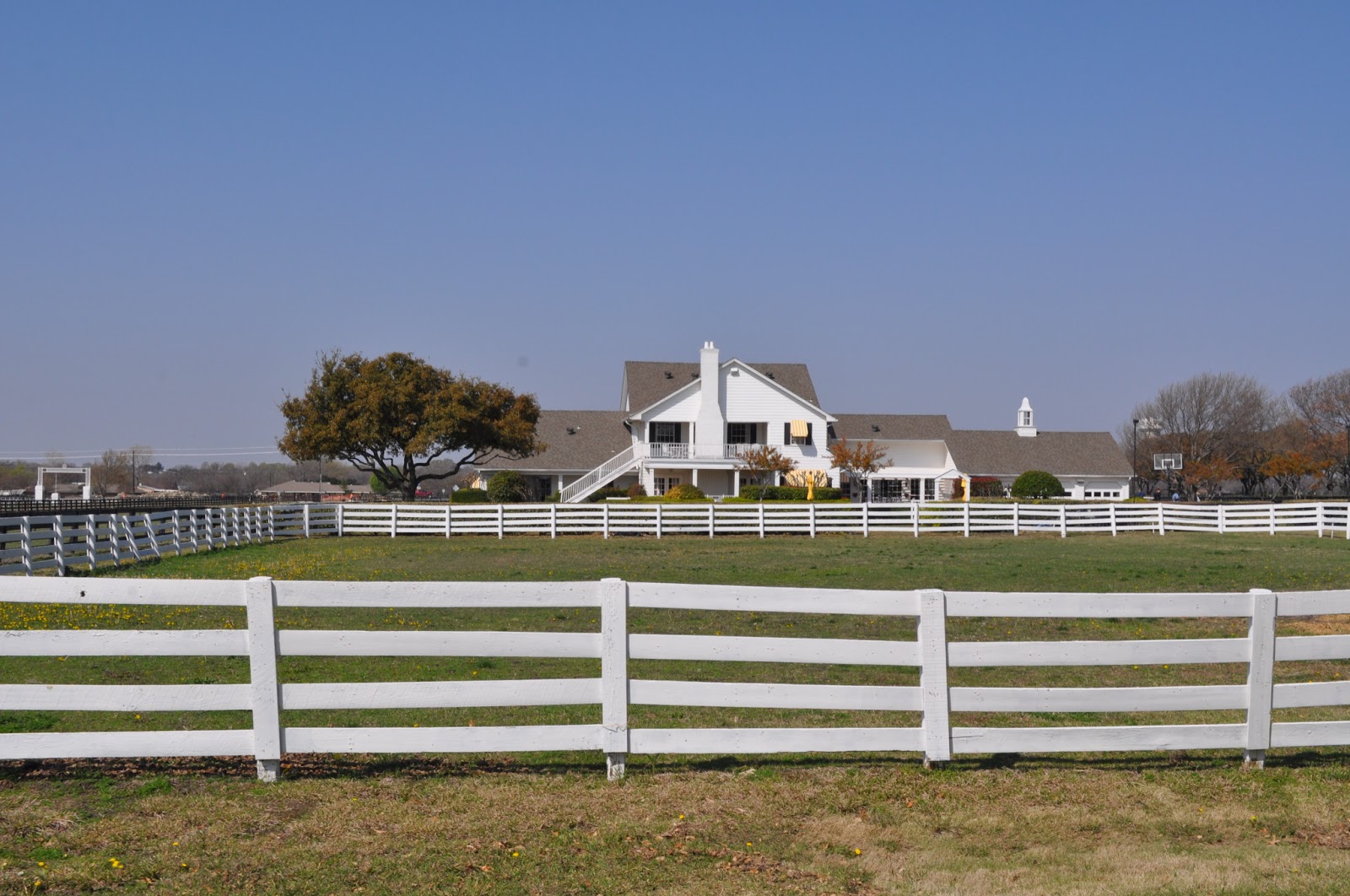 My Fruitful Life: Tour of Southfork Ranch Review