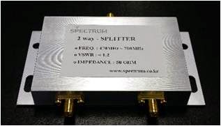 Spectrum: SMA-type SPLITTER (UHF 2:1 ports, 50 ohm)