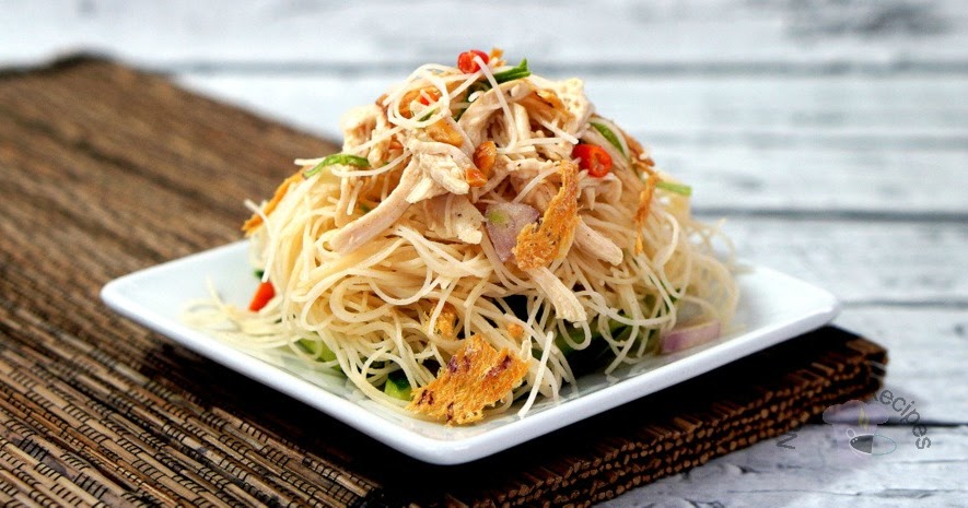 Rice vermicelli and cuttle fish salad ~ 米粉和墨鱼沙拉