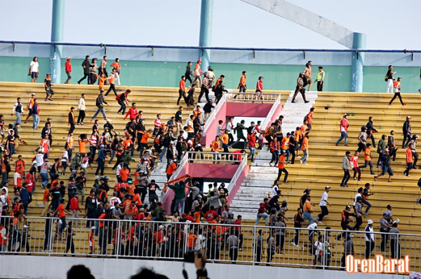 Persija Jakarta vs Persib Bandung 28/08/2013 . The Legend Match ...
