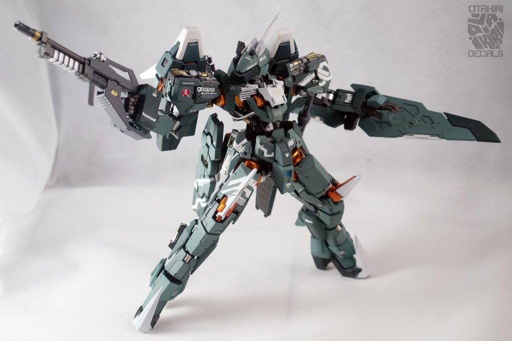 Custom Build: 1/100 Claymore Graze