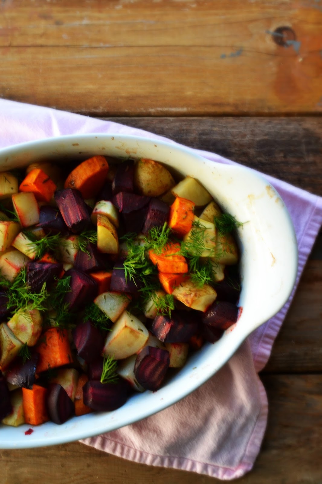 Four roasted roots with two herbs