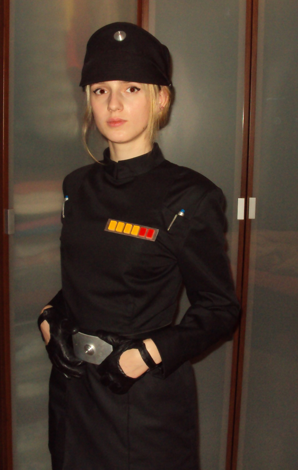Kostiumy Svena Jokssona: Juno Eclipse Officer ID