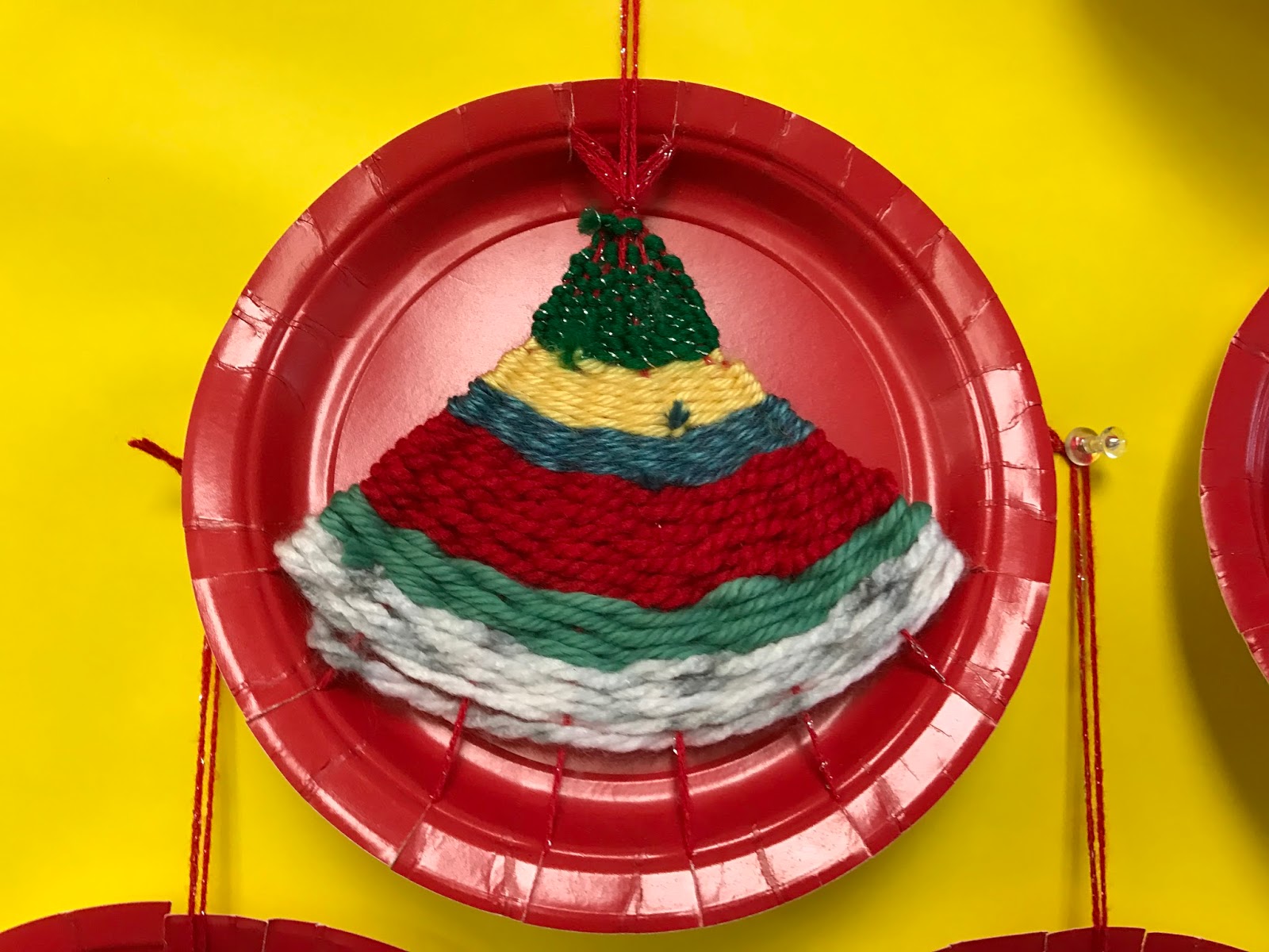 Kathy's Art Project Ideas: Woven Christmas Tree Art Lesson Tutorial