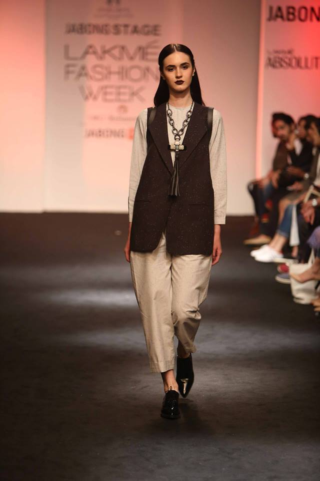 A Quaint Perspective: September 2015