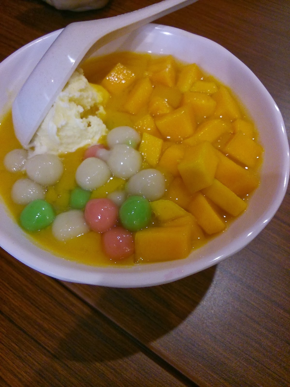 Live Life and Laugh Lots: Tong Fu Dessert House