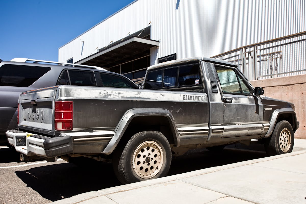 THE STREET PEEP: 1988 Jeep Comanche Eliminator