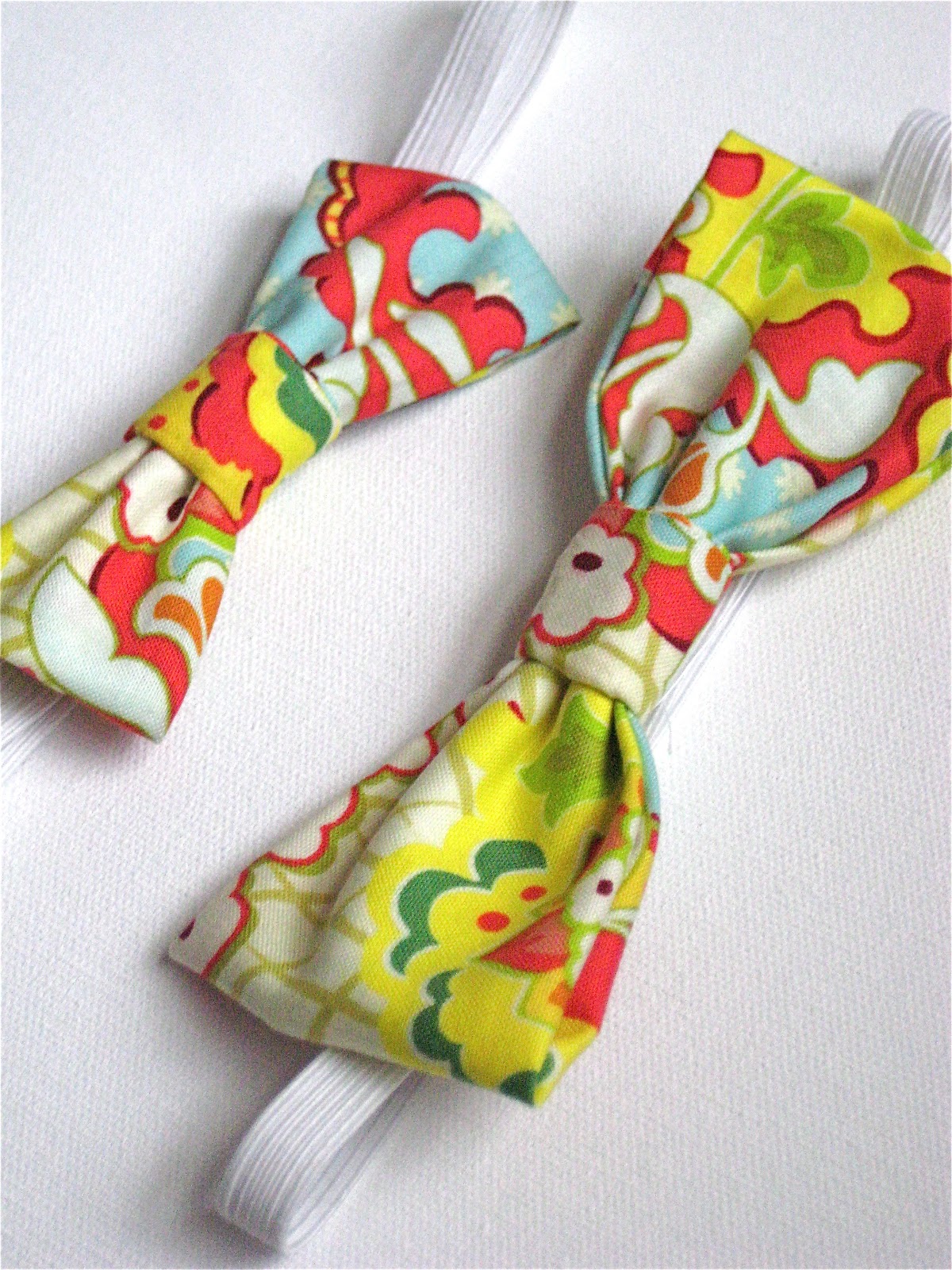 Little and Lovely: Beautiful Bows