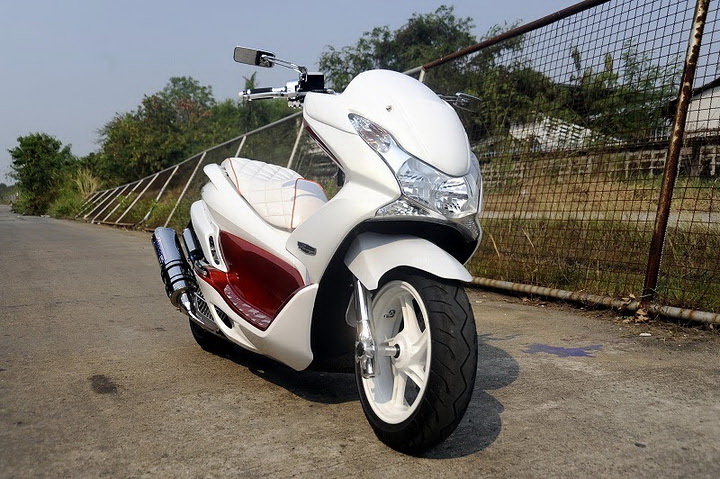 Doctor Matic Klinik Spesialis Motor Matic: Honda PCX White Series