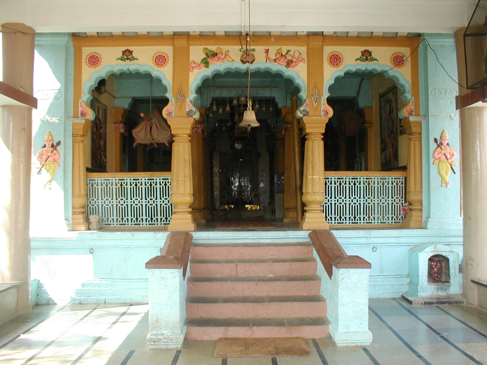 My Travel experiences through Photos.: Ramling Temple - Halkarni, Tal ...