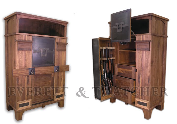 Everett & Thatcher: Walnut Gun Safe