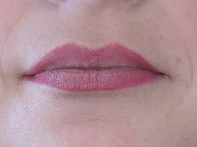 blushing basics: Raspberry Lip Tutorial