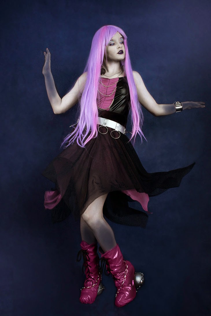 Calvin's Canadian Cave of Coolness: Where Was All The Monster High Cosplay?