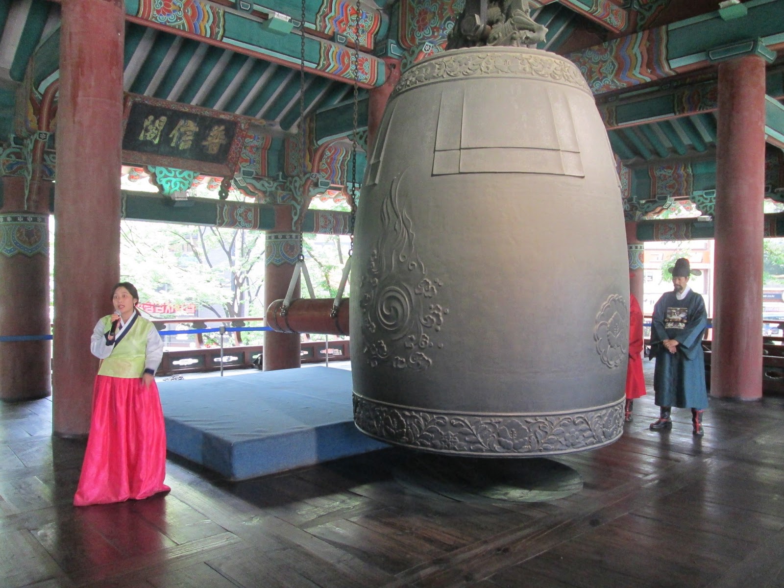 Aloha On My Mind: Aloha to the Bosingak Belfry and Bell Ringing Ceremony