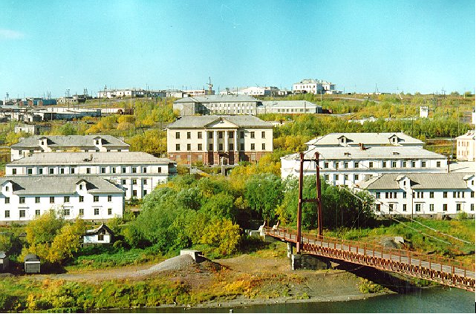 Russian Arctic Tours: VORKUTA - A TOWN IN THE ARCTIC CIRCLE