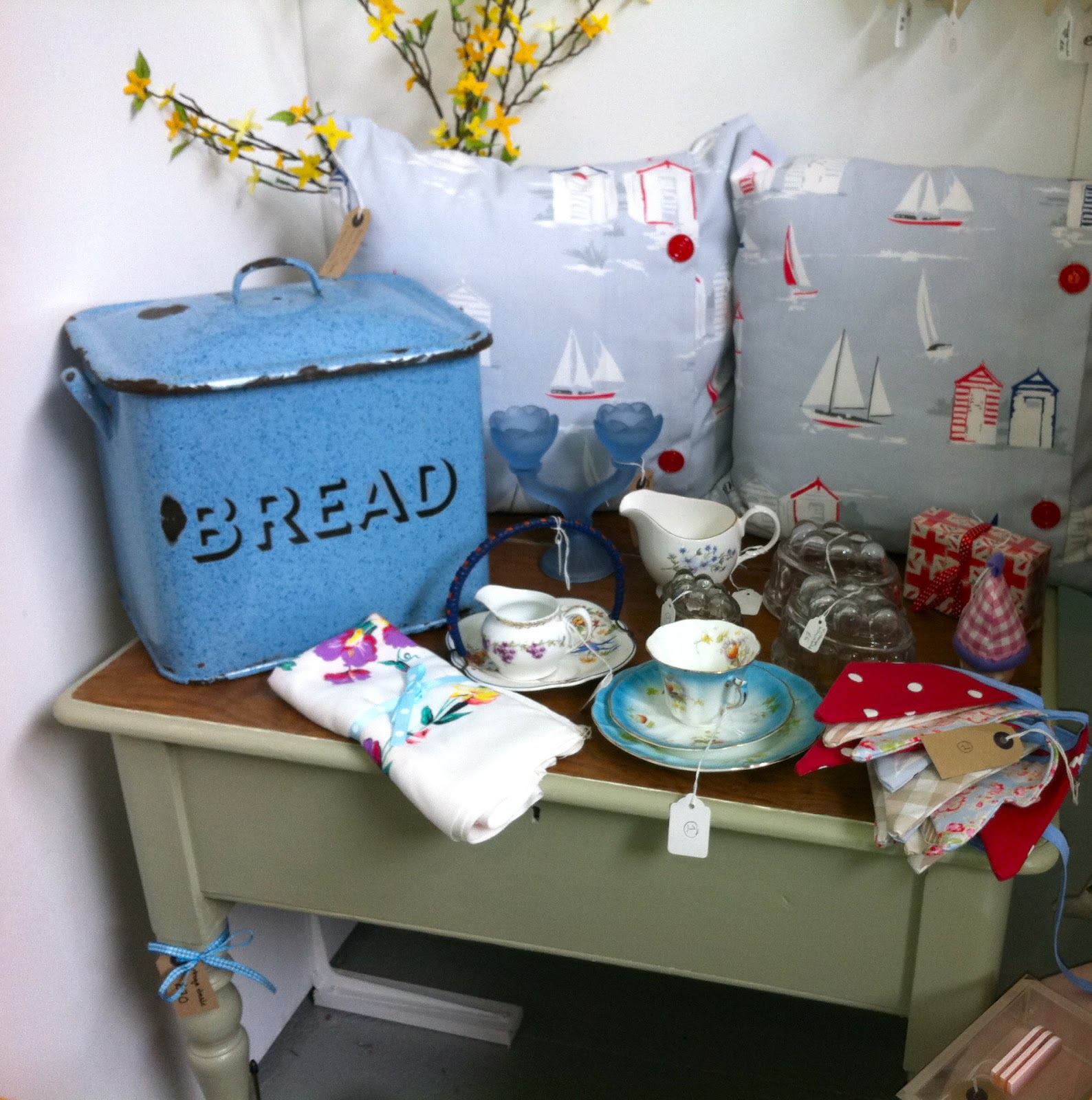 love&lilac: Upcycled desk