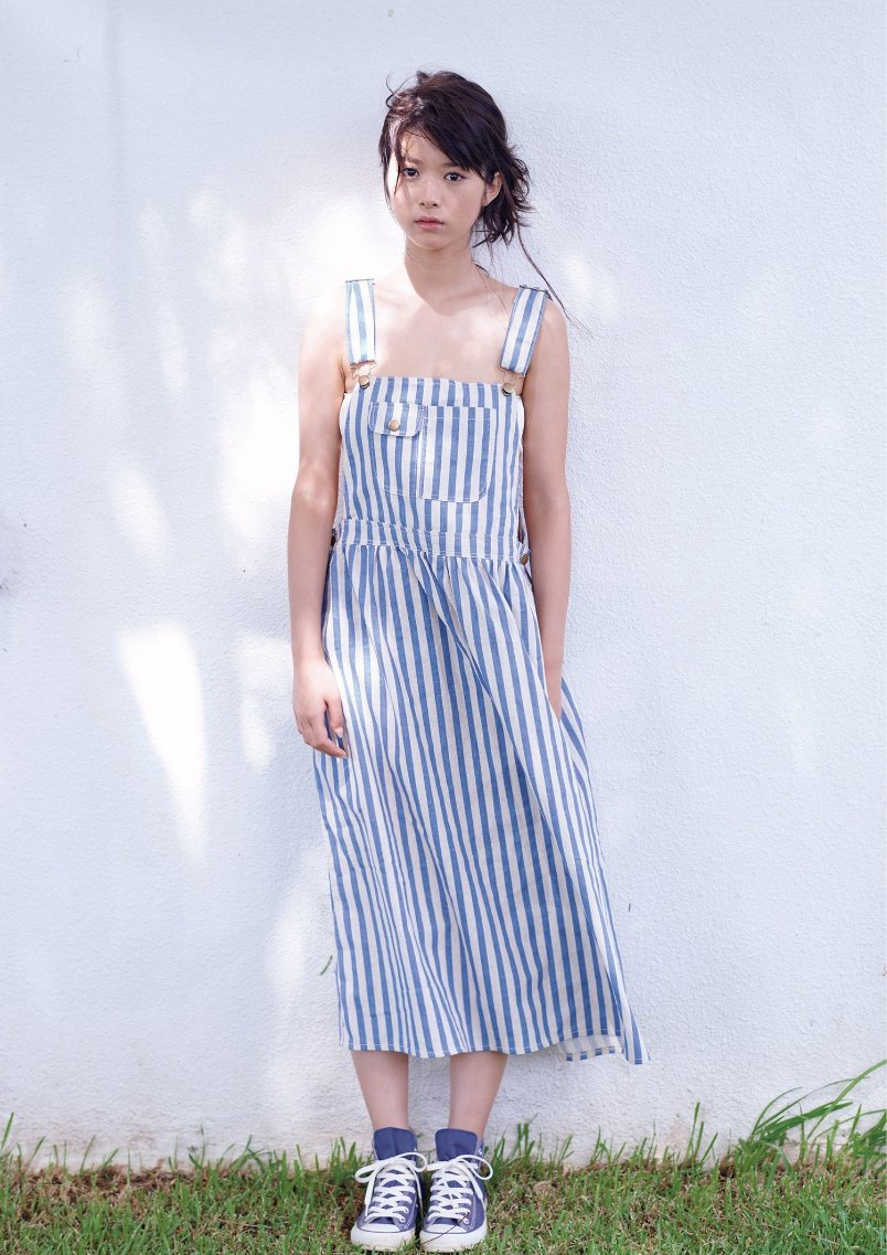 Nao Kanzaki and a few friends: Fumika Baba: "Iropopyo" photobook scans