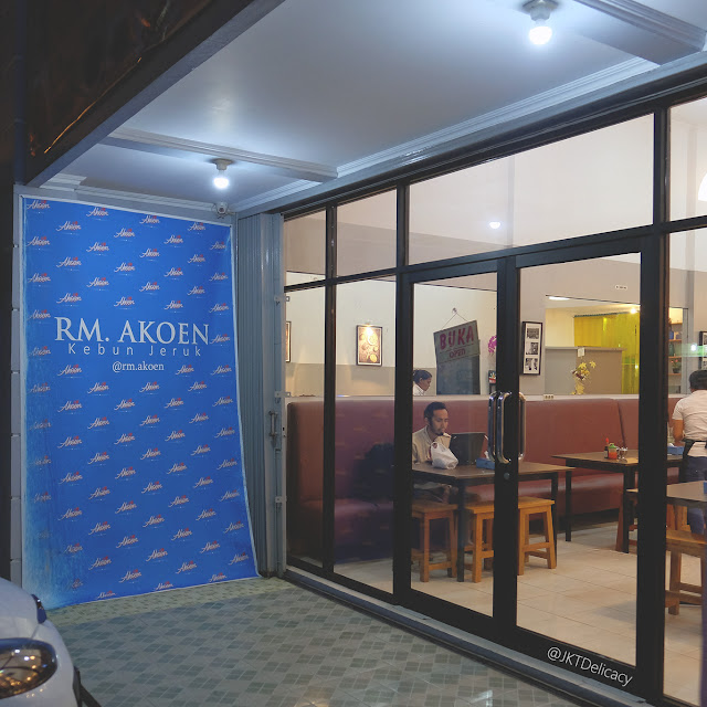 JKTDelicacy.com: RUMAH MAKAN AKOEN - Kebon Jeruk