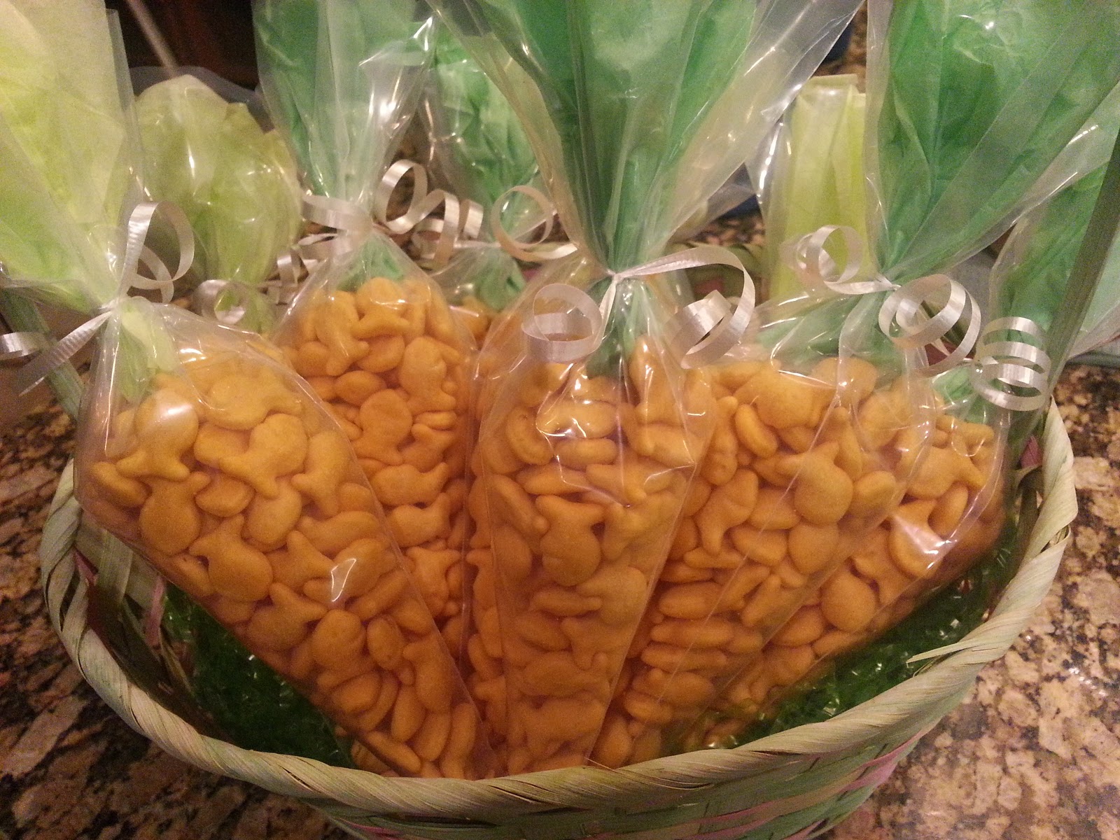 Miss Priss Purple: Goldfish Carrot {Easter Treat}